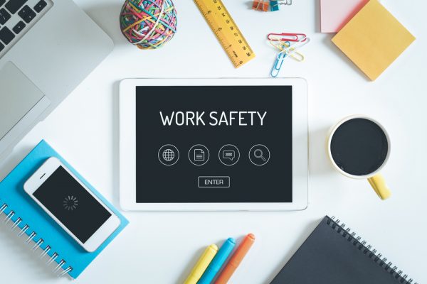 4 steps to manage the risks of workplace hazards: health & safety