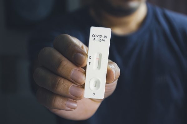 Rapid antigen testing systems at the workplace